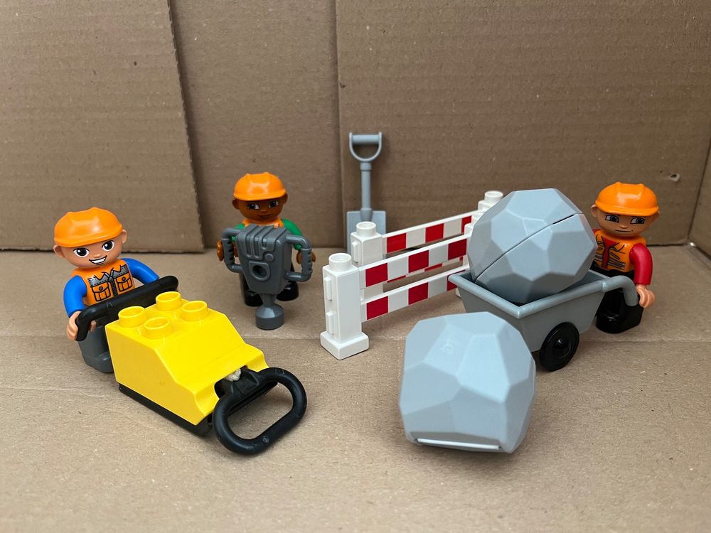Lego Duplo Baustelle mit Rüttelplatte, Bauarbeiter (Gebraucht) in ...