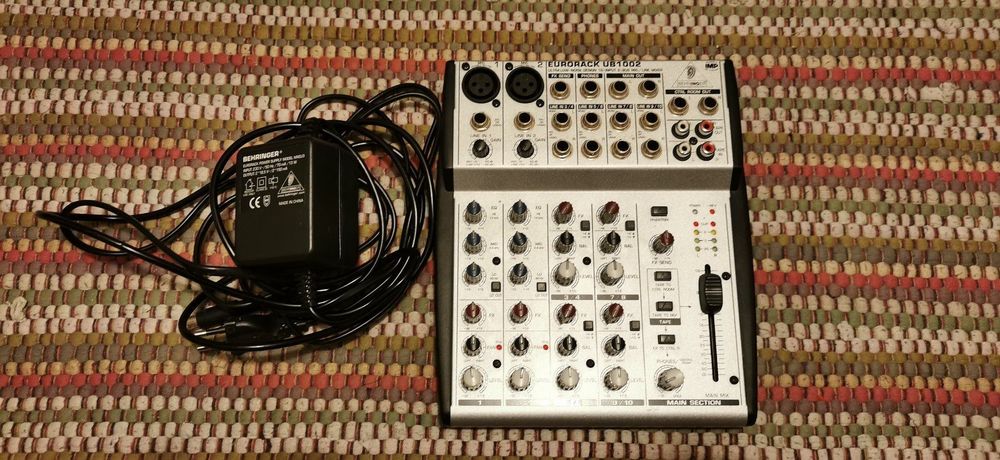 Behringer Eurorack UB1002 | Kaufen auf Ricardo