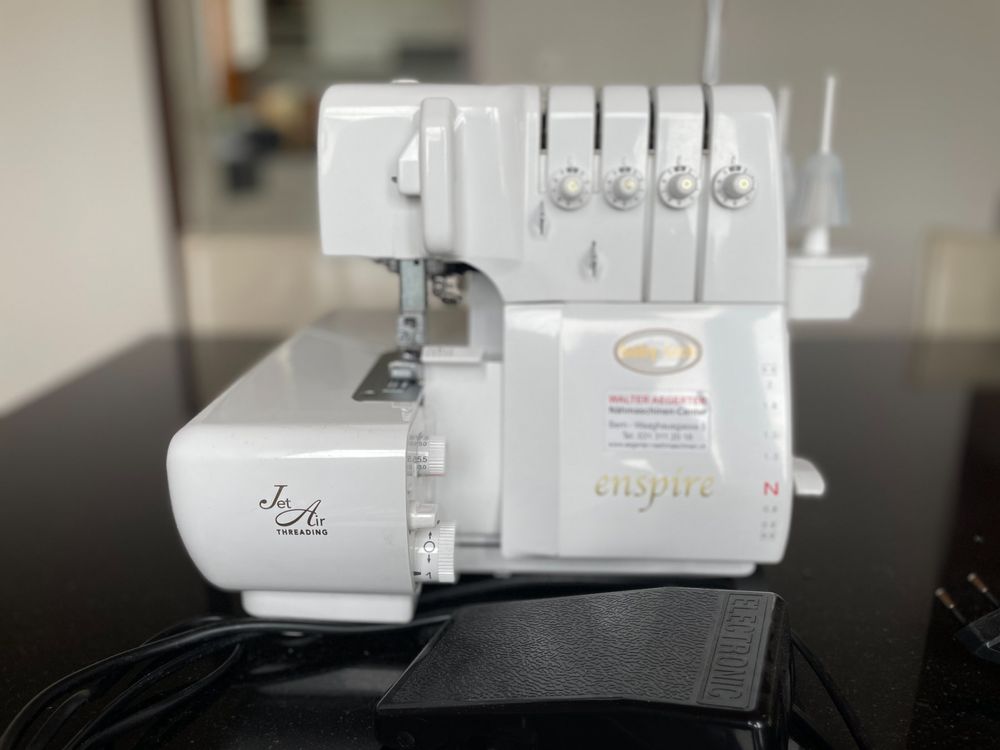 Baby Lock Enspire Overlock | Kaufen auf Ricardo
