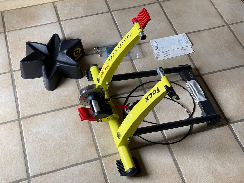 Tacx Cycleforce Swing Rollentrainer | Kaufen auf Ricardo