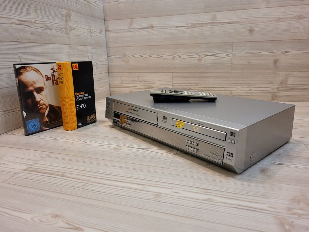 Panasonic NV-VP31 VHS Rec. DVD Player | Kaufen auf Ricardo