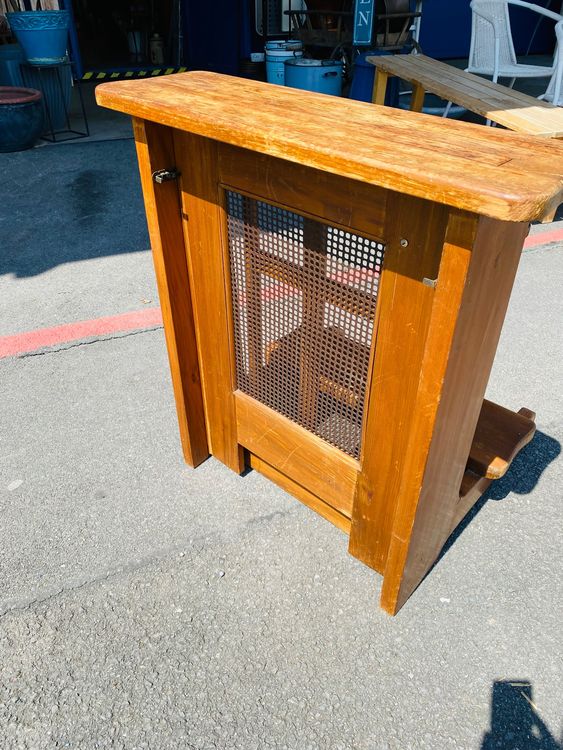 Alte Kirchenbank / Beichtstuhl / Beichte (Gebraucht) in Steinhausen für ...