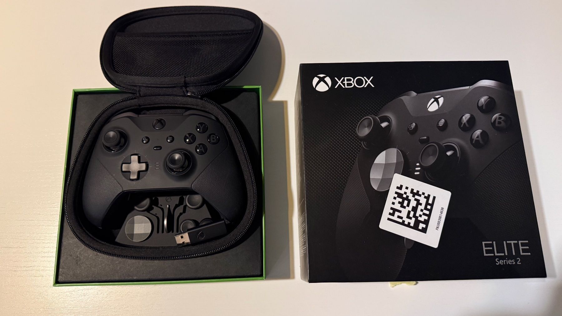 Xbox Elite 2 Controller + Xbox PC Wireless Adapter (Gebraucht) in ...
