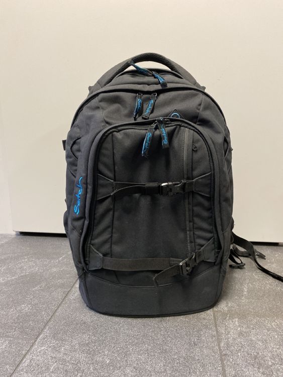 Satch Pack Schulrucksack schwarz (Gebraucht) in Baar für CHF 50 – mit ...