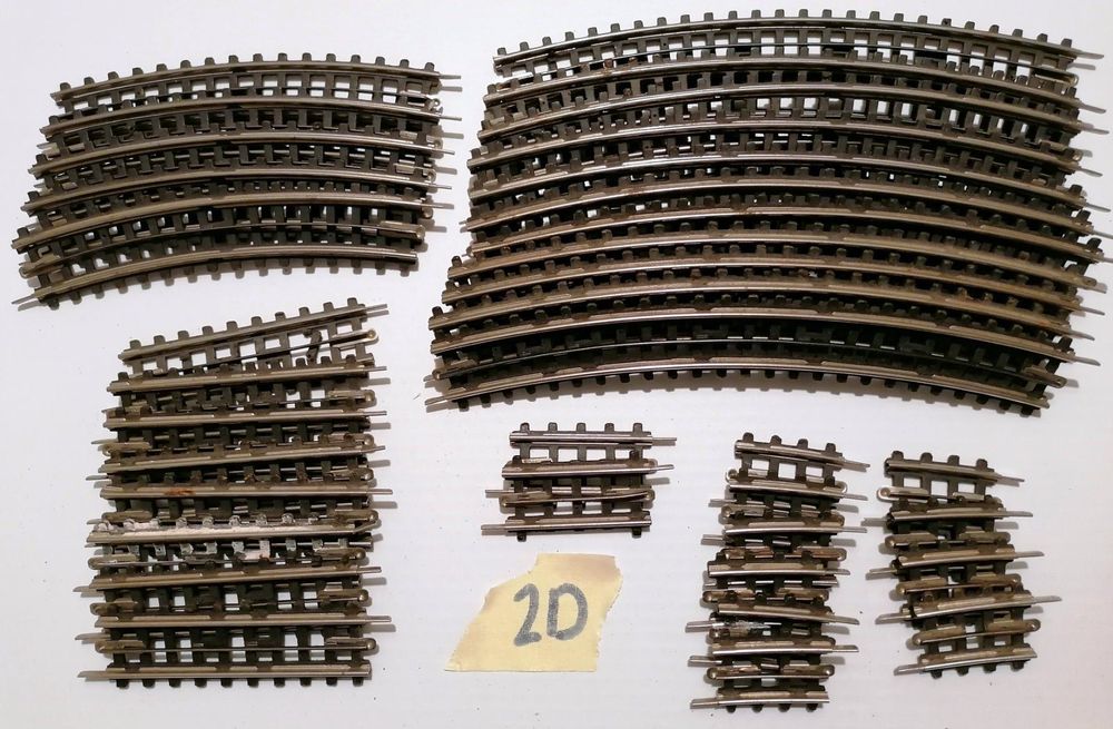 2D Spez Gleise Trix Express alte Schiene (Gebraucht) in Brittnau für ...