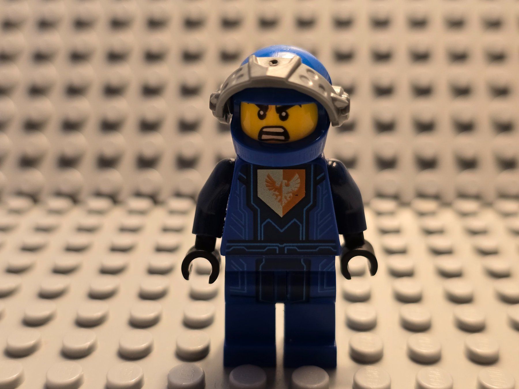 Lego Clay Moorington (nex083) NEXO Knights (Gebraucht) in Basel für CHF ...