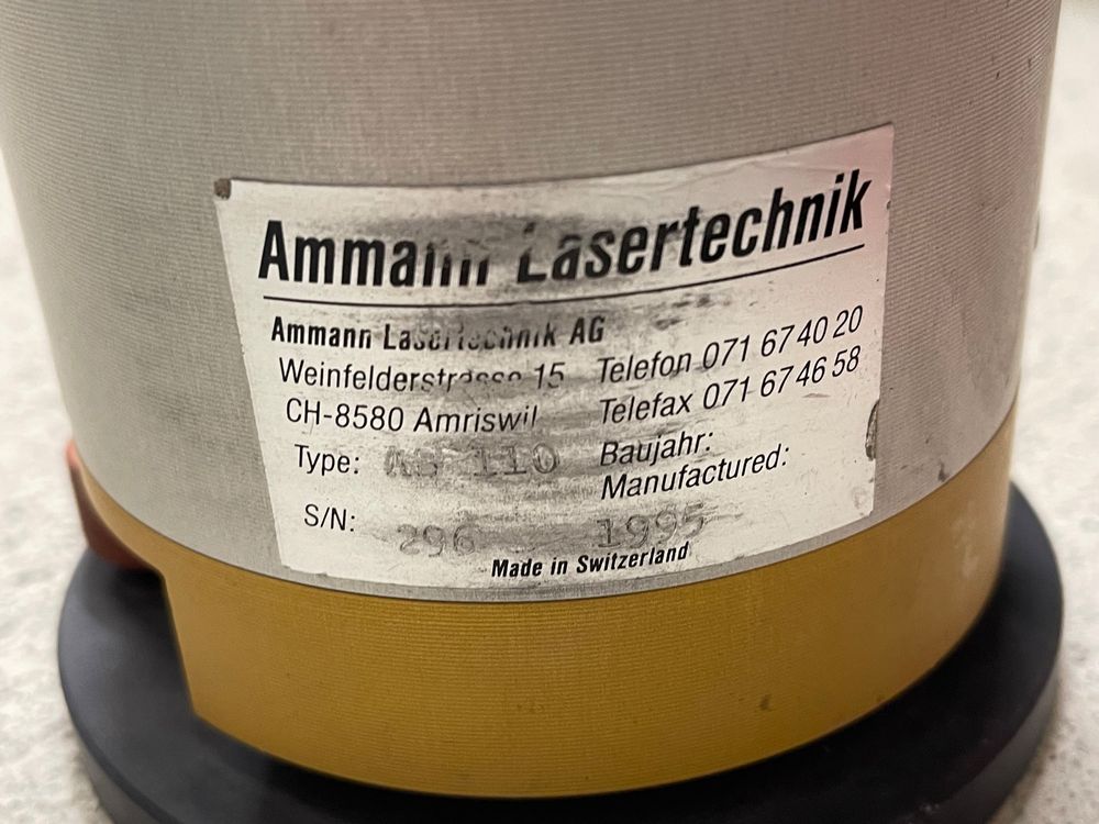 Linienlaser inkl. Baustativ (Los 16) - 8493 Saland | Kaufen auf Ricardo