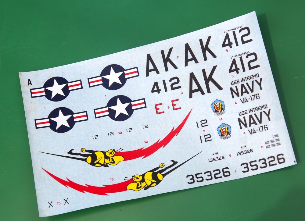 Abziehbilder/Decals Monogram 5608 B-24J Liberator, 1/48 (Neu (gemäss ...