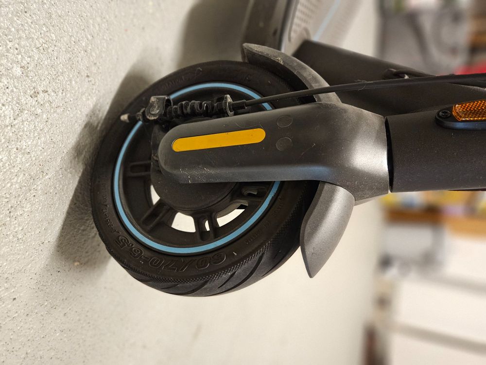 Segway-Ninebot KickScooter MAX G30D (20 km/h, 350 W, 65 km) (Gebraucht ...