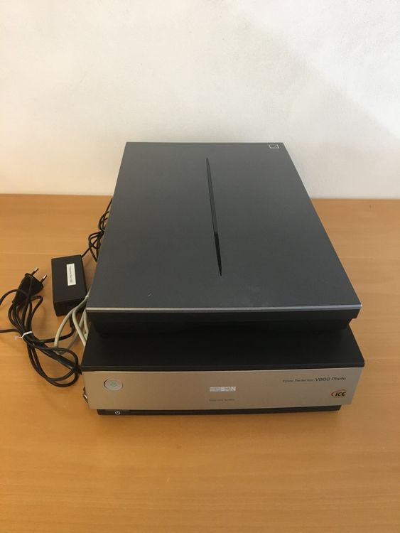 Scanner Epson Perfection V800 Photo (Gebraucht) in Jona für CHF 220 ...