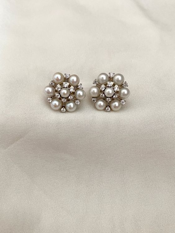 Perlen Ohrstecker /Echte Süsswasserperlen (Neu und originalverpackt) in Sarnen für CHF 60 – mit ...