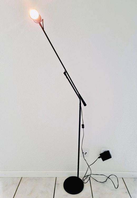 Lampadaire articulé de 145 cm (Gebraucht) in Grandson für CHF 18 – nur ...