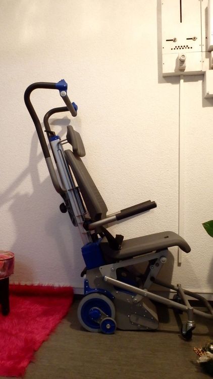 Treppenlifter Liftkar für Behinderte (Gebraucht) in für CHF 1350 – nur ...