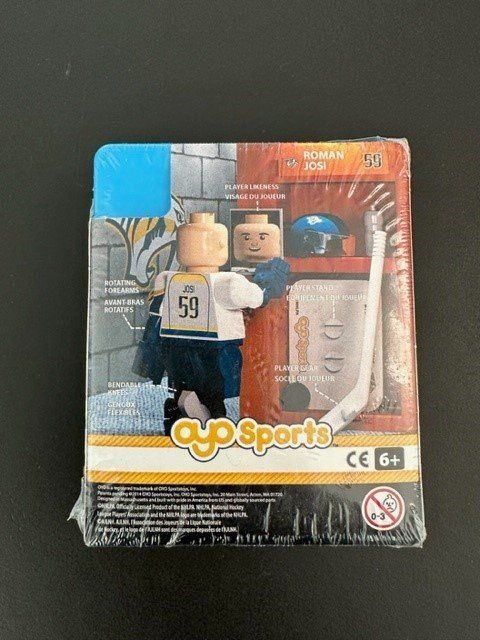 OYO Sports Roman Josi "Lego" Figur (Neu und originalverpackt) in Rafz ...