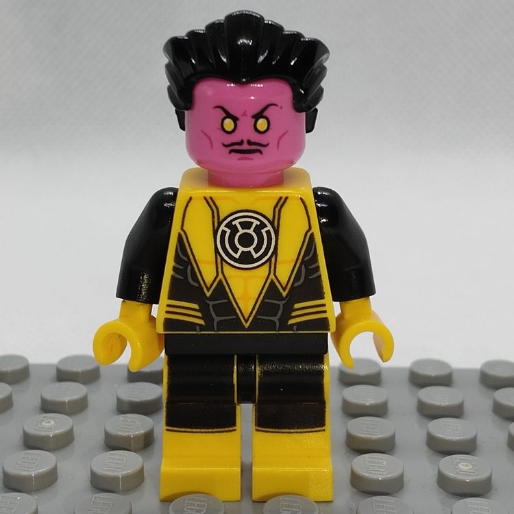 LEGO, Minifigur "Super Heroes - Sinestro" (Gebraucht) in Luzern für CHF ...