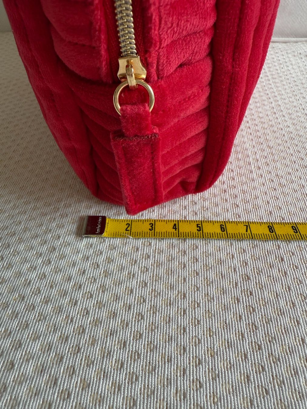 Clarins - Trousse de maquillage (D'occasion) à Sion pour CHF 14 – avec ...