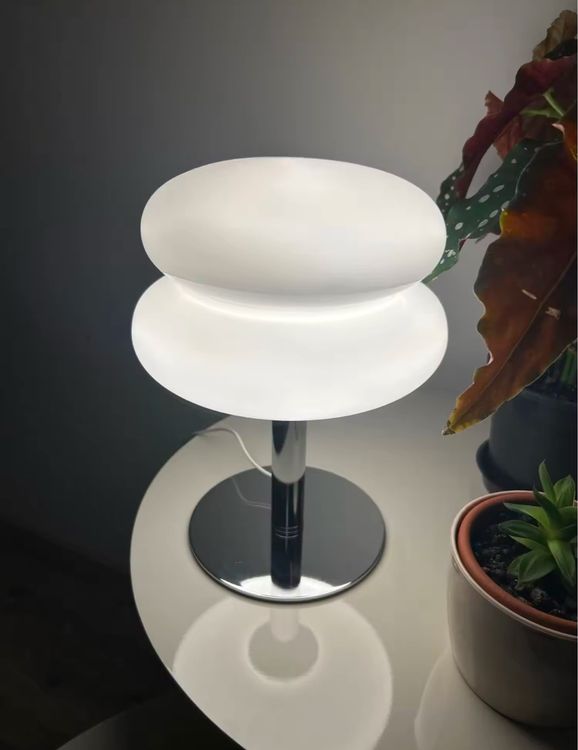 Modern Design Table Lamp (Neu und originalverpackt) in Binningen für ...