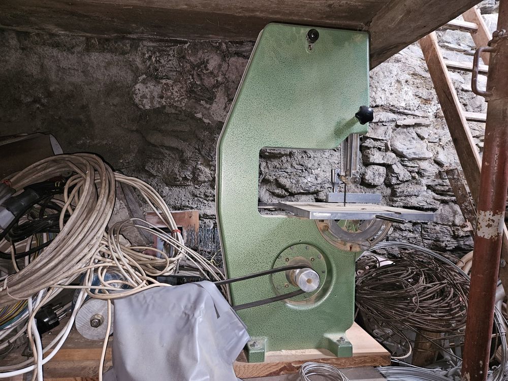 Machines à bois (D'occasion) à Miège pour CHF 500 – retrait uniquement ...