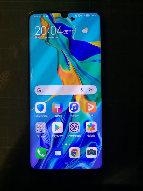 Huawei p30 pro (screen with dead pixel zone, back cracked) (Gebraucht) in Chavornay für CHF 100 ...