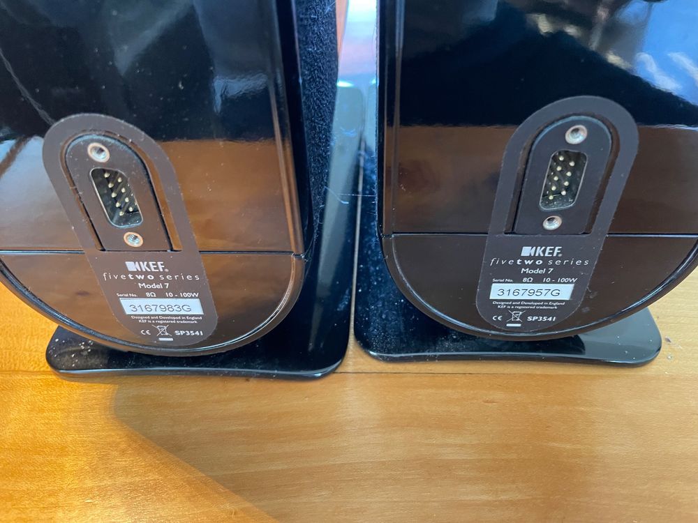 KEF FiveTwo Model 7 und KEF HTB2 Subwoofer (Gebraucht) in Zürich für ...