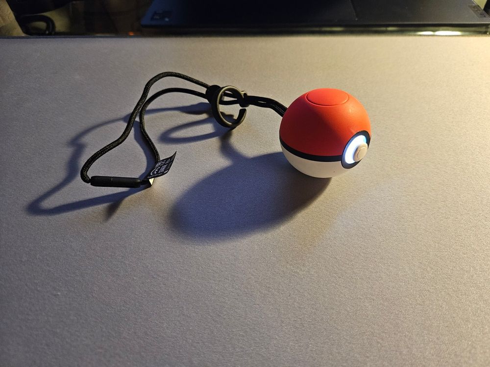 Nintendo Poke Ball Plus Nintendo Switch Pokeball HAC024 USBC | Kaufen ...