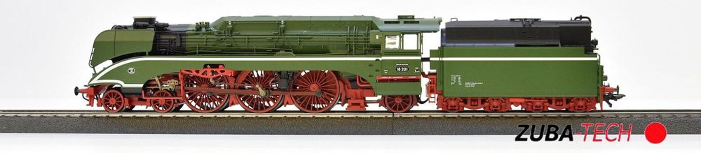 Roco 63201 Dampflok BR 18 201 DB H0 GS Analog mit OVP / D251 (Gebraucht) in St. Gallen für CHF ...