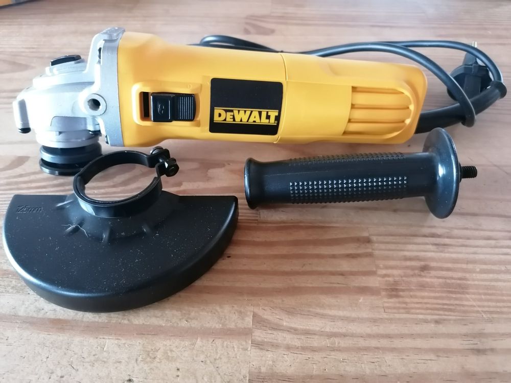 Winkelschleifer/ Trennscheibe Dewalt DWE4117 | Kaufen auf Ricardo Winkelschleifer/ Trennscheibe Dewalt DWE4117 | Kaufen auf Ricardo