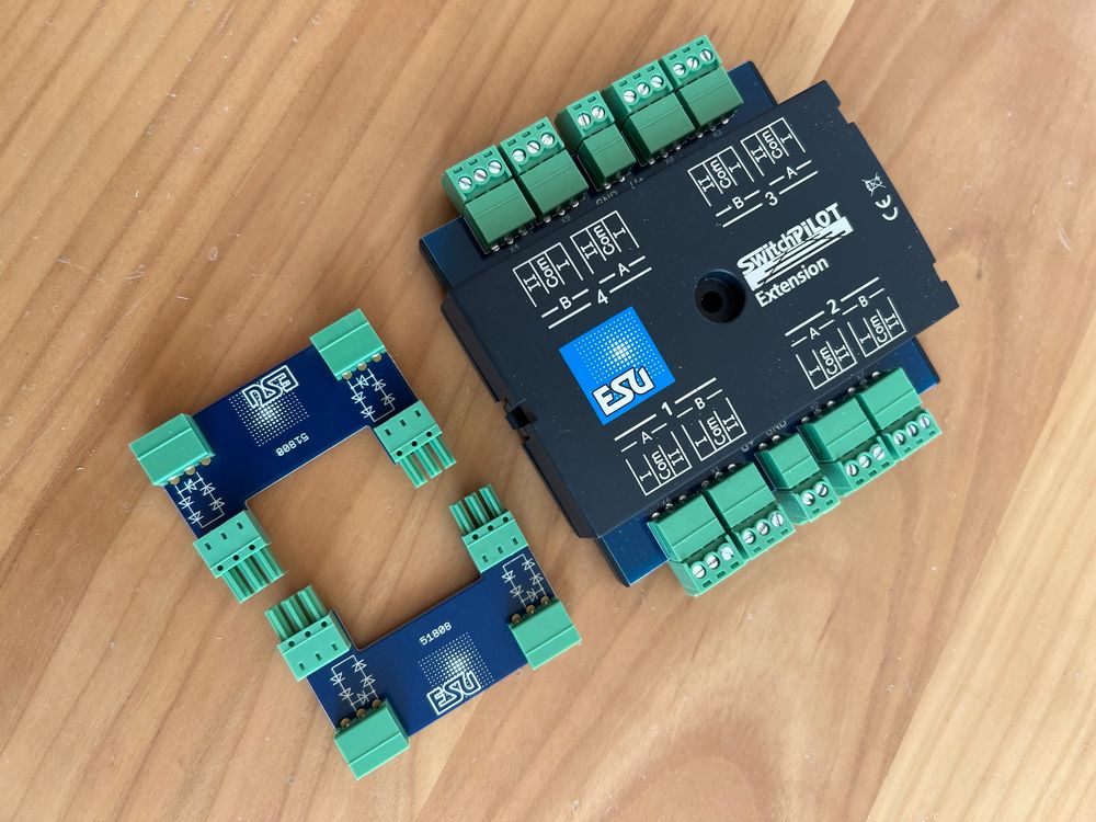 ESU SwitchPilot Extension inkl. ABC-Adapter (51801+ 51808) (Usato) a ...