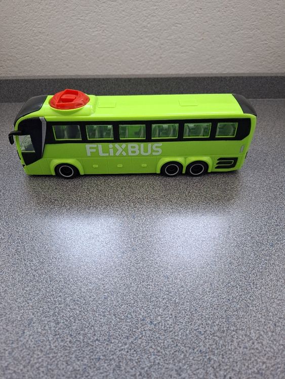 FlixBus, Model- Spielzeugbus, grün, guter Zustand | Kaufen auf Ricardo