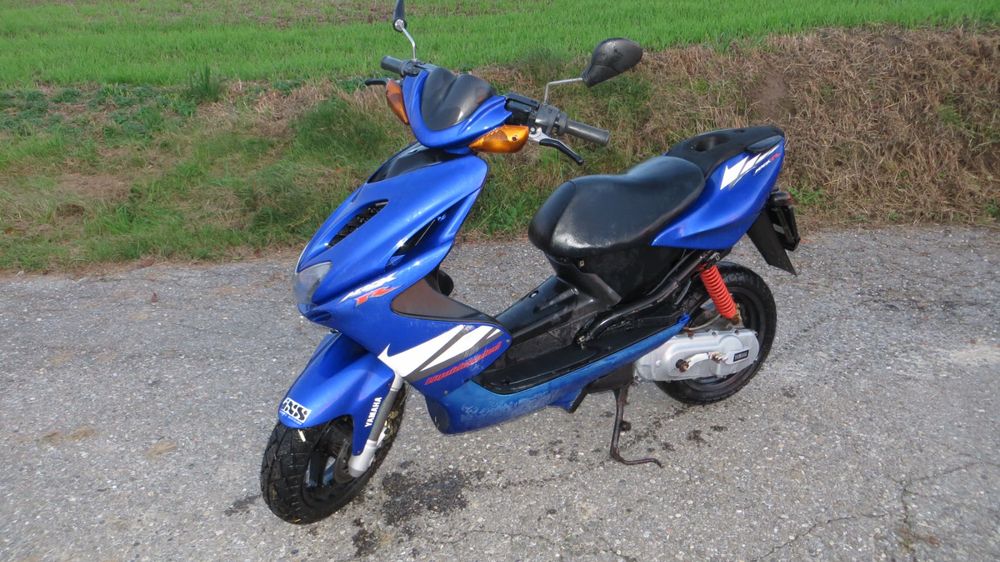 Yamaha Aerox YQ 50 Roller mit 27’896 Km ab 1 Franken. (Defekt) in ...