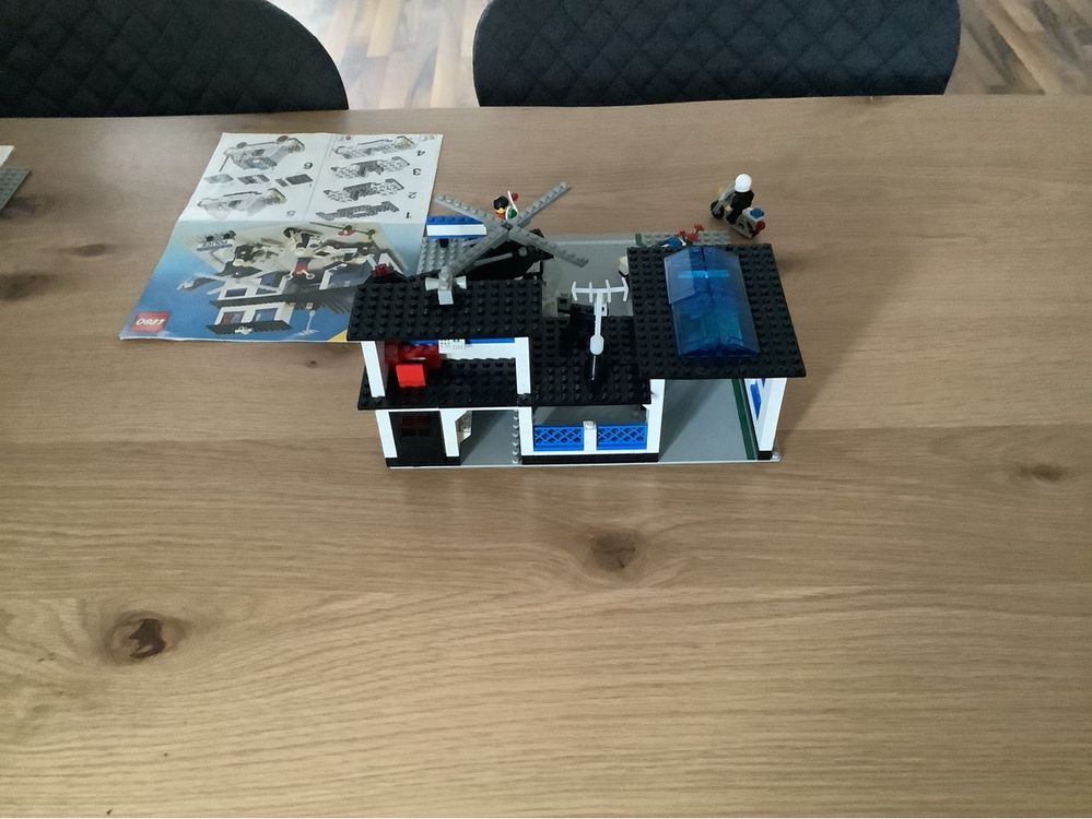 Lego Polizeistation 6384 komplett mit Anleitung (Gebraucht) in ...