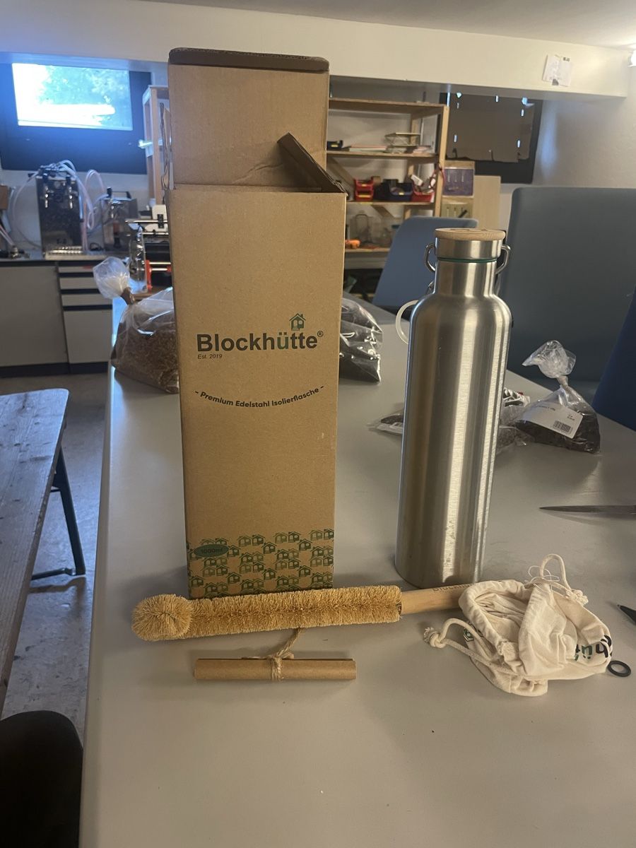 Gourde de 1L isotherme inox (Neuf avec emballage d'origine) à Fribourg ...