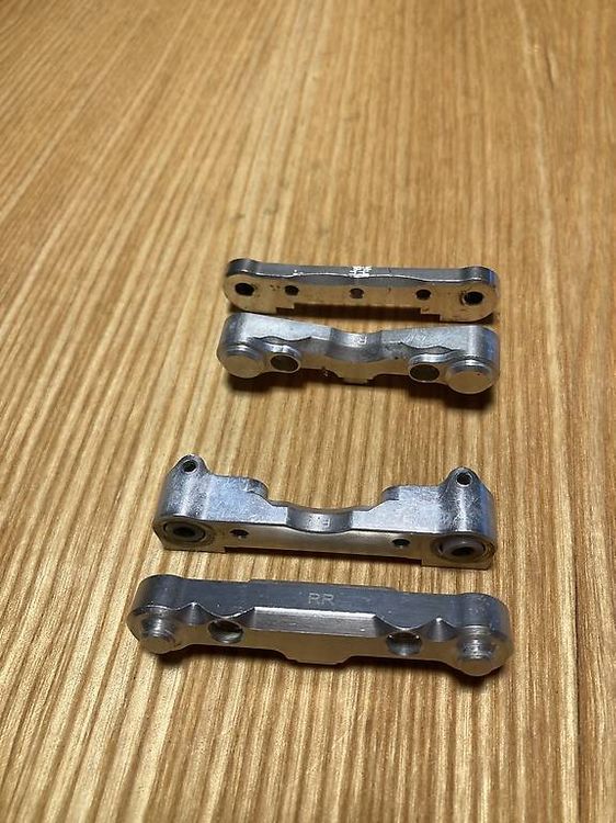 Querlenkeraufnahme Alu für Mojave 6S (Gebraucht) in Wangen an der Aare ...