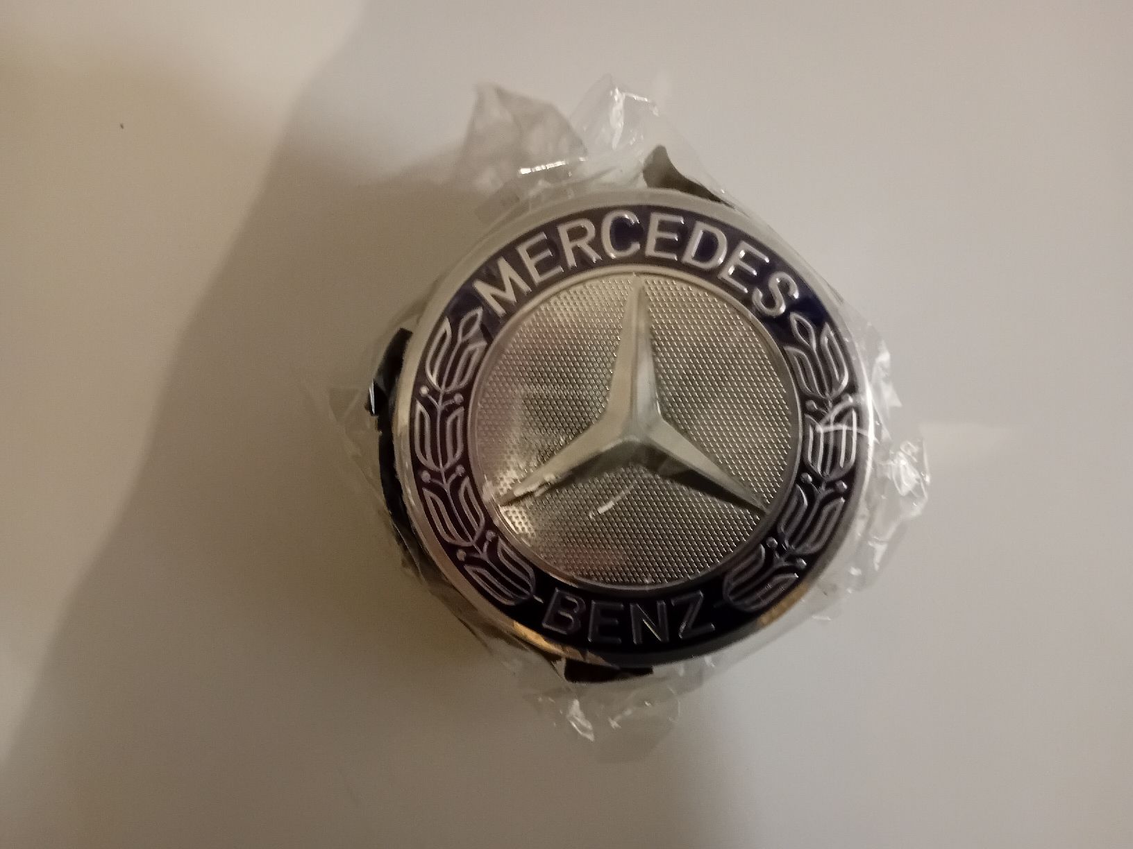 Mercedes-Benz W212 W218 W205 Nabendeckel Neu Felgen AMG CDI (Neu und ...