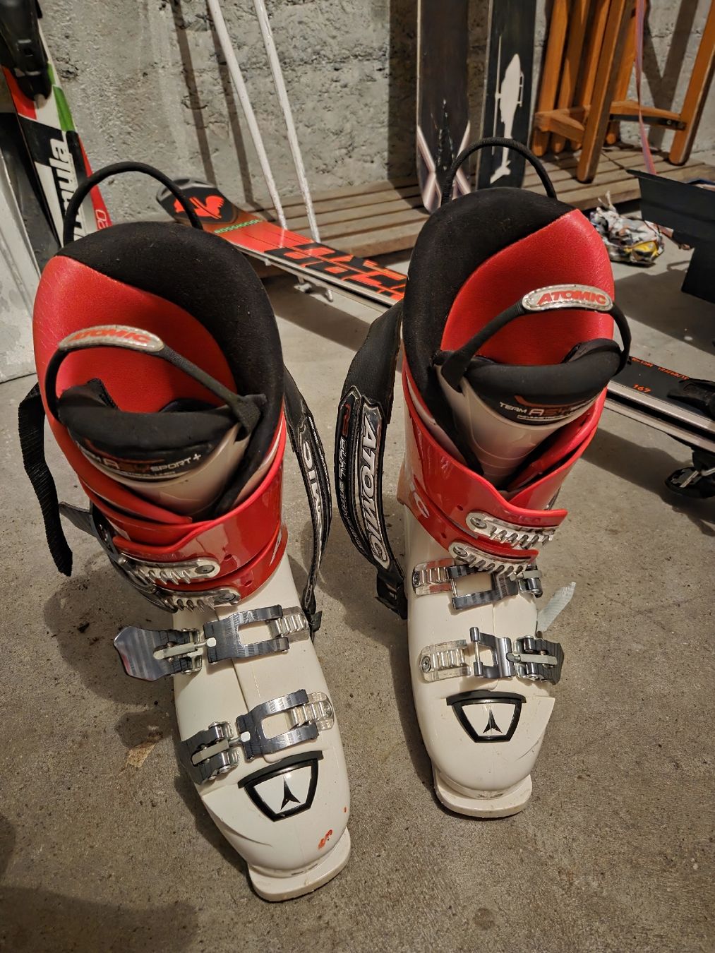 ATOMIC RT 130 SKISCHUH für Könner und Kenner ;)) (Gebraucht) in Küblis ...