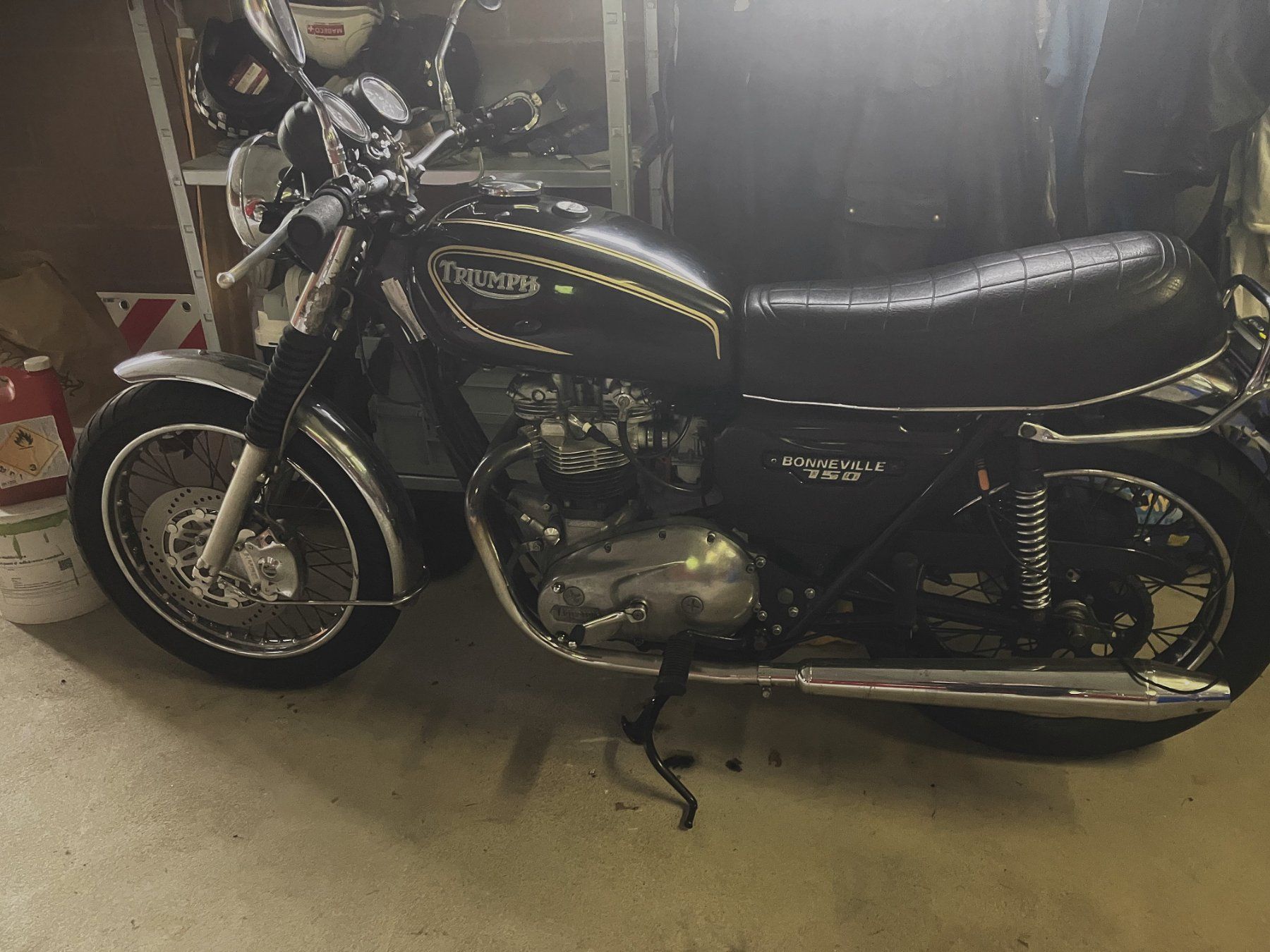 Triumph Bonneville 750 T140 Oldtimer Motorrad (Gebraucht) in Giswil für ...