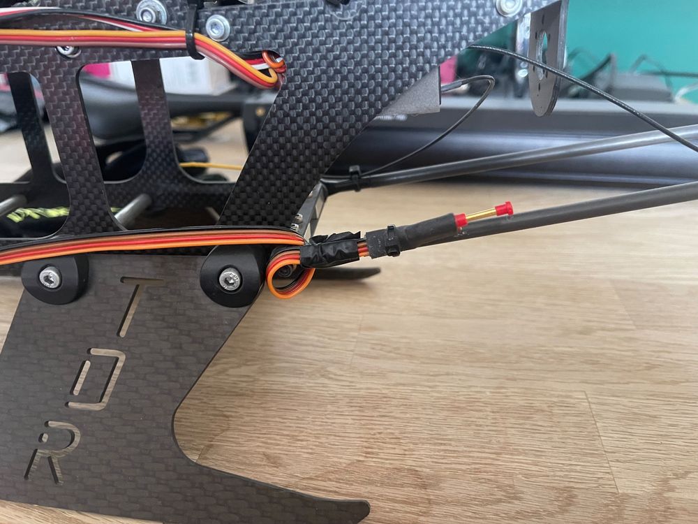 TDR 1 - Henseleit-Helicopter (Gebraucht) in ilanz für CHF 650 – nur ...