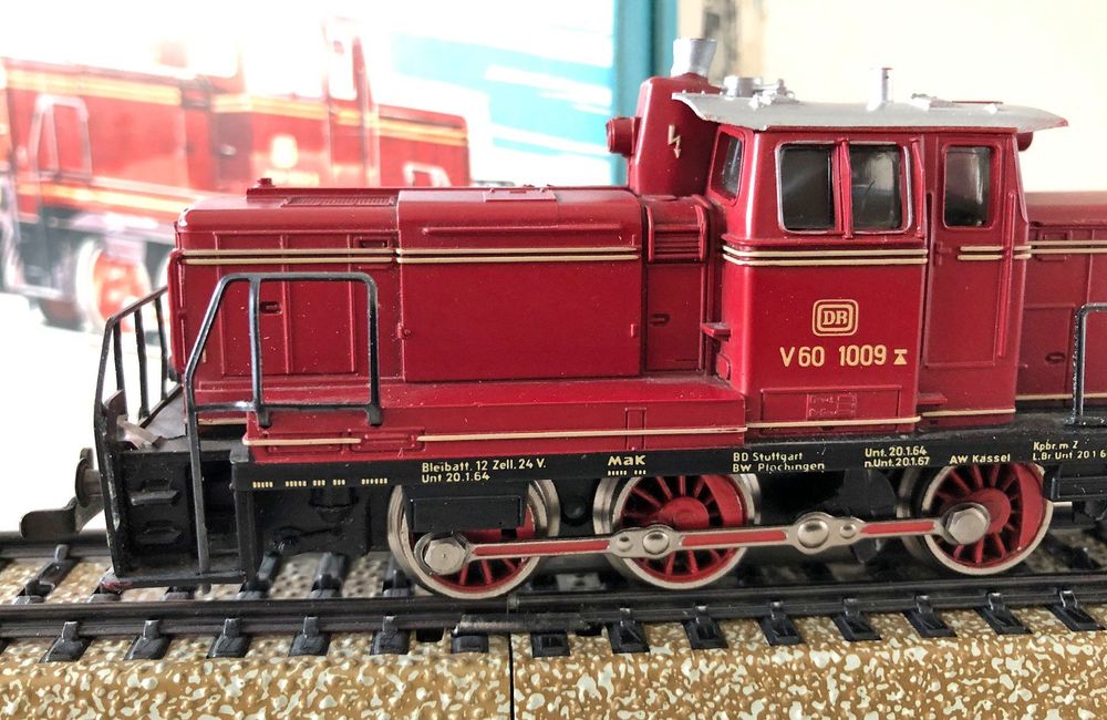 Märklin H0 Diesel-Rangierlok DB V60 1009 in Rot (D'occasion) à Bern ...