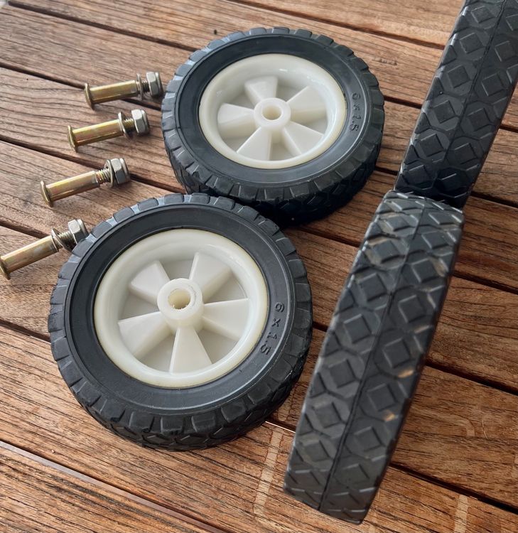 4 Transportrollen Räder Gummirollen 150mm mit Achsen (Gebraucht) in ...