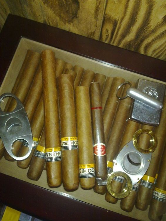 Habanos - Cohiba kubanische Zigarre VINTAGE / AGED 2012 !!! (Neu (gemäss Beschreibung)) in ...