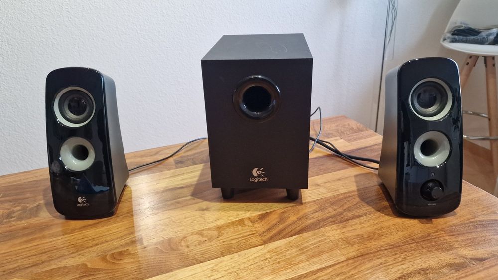 Logitech Boxen 2.1 Subwoofer | Kaufen auf Ricardo