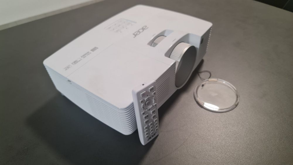Projector Acer FHD 3D for games and home cinema (Gebraucht) in für CHF ...