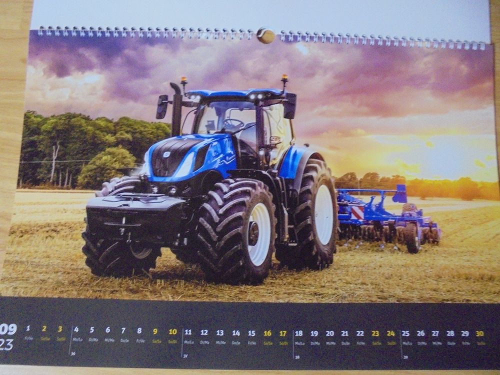 New Holland Kalender Traktor Prospekt | Kaufen auf Ricardo