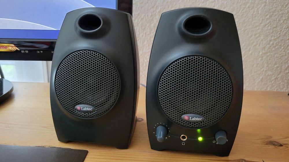 Labtec PC Lautsprecher mit Subwoofer | Kaufen auf Ricardo