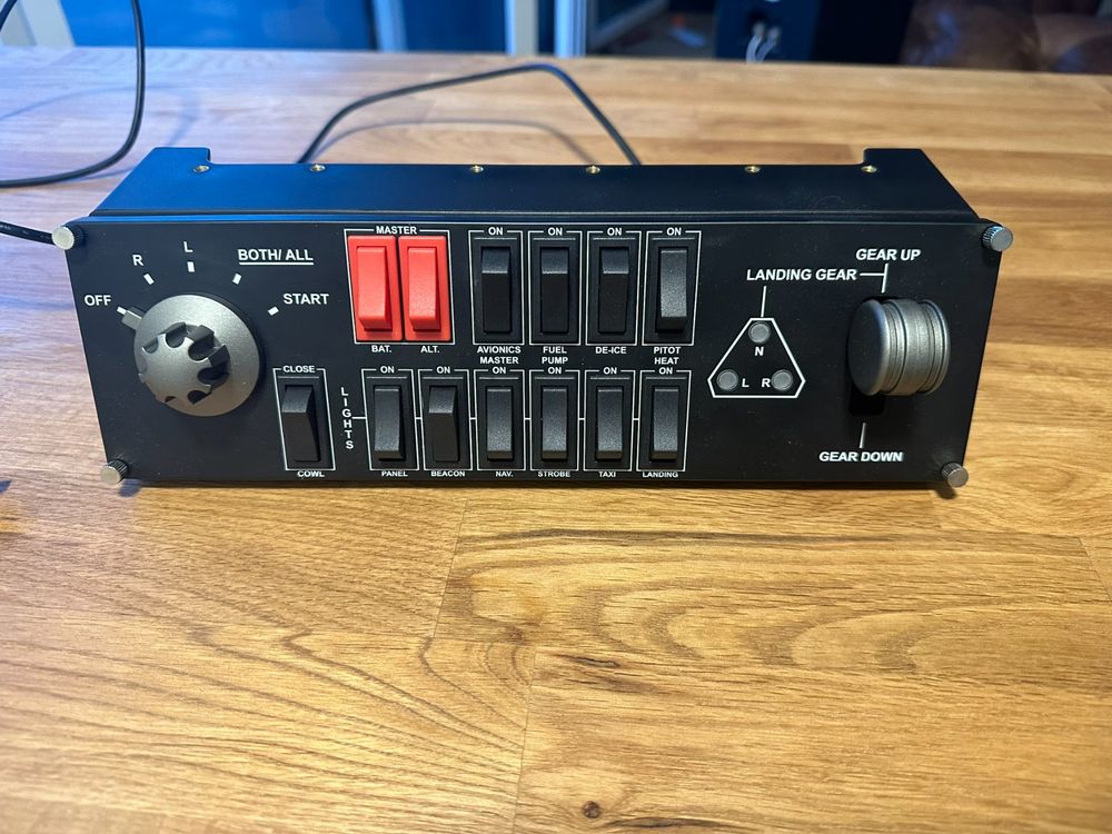 Logitech G Saitek Pro Flight Switch Panel (Gebraucht) in Basel für CHF ...