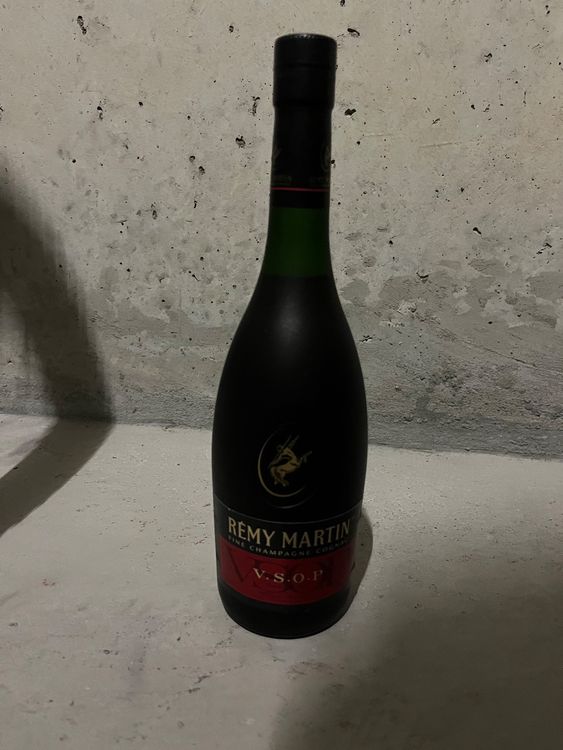 Remy Martin (Neu und originalverpackt) in Büsserach für CHF 28 – nur ...