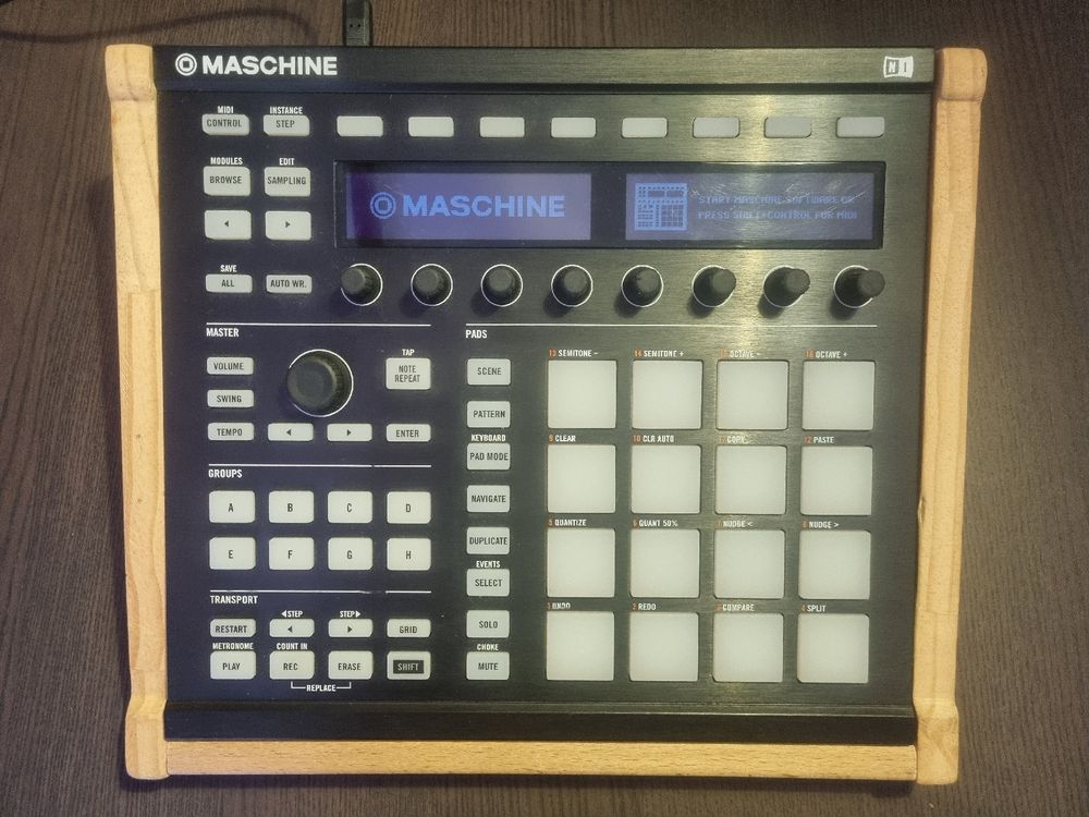 Native Instruments Maschine Mk II (Gebraucht) in St. Gallen für CHF 40 ...