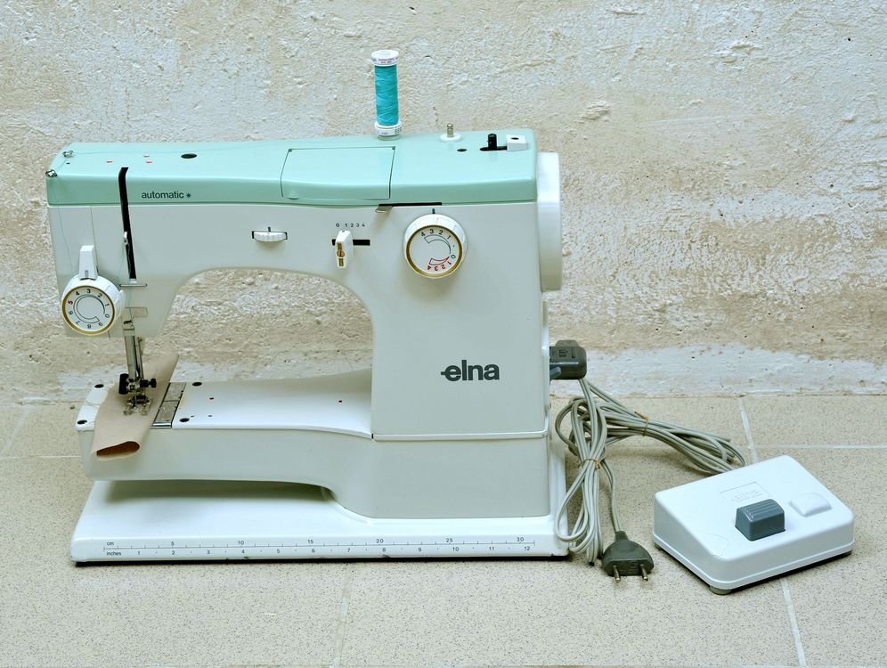 Elna automatic Type 410 Nähmaschine made in Switzerland (Gebraucht) in ...
