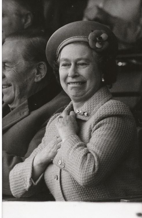 Queen Elizabeth II - Humorvoll - 1985 | Kaufen auf Ricardo