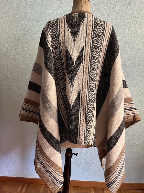 Cape TWINSET TU en coton épais motifs indiens (Neu (gemäss Beschreibung ...
